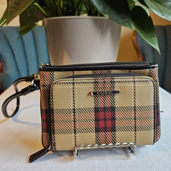 9 West | Bags | Nine West Plaid Wristlet Nwot 4x6xitem 639 | Poshmark